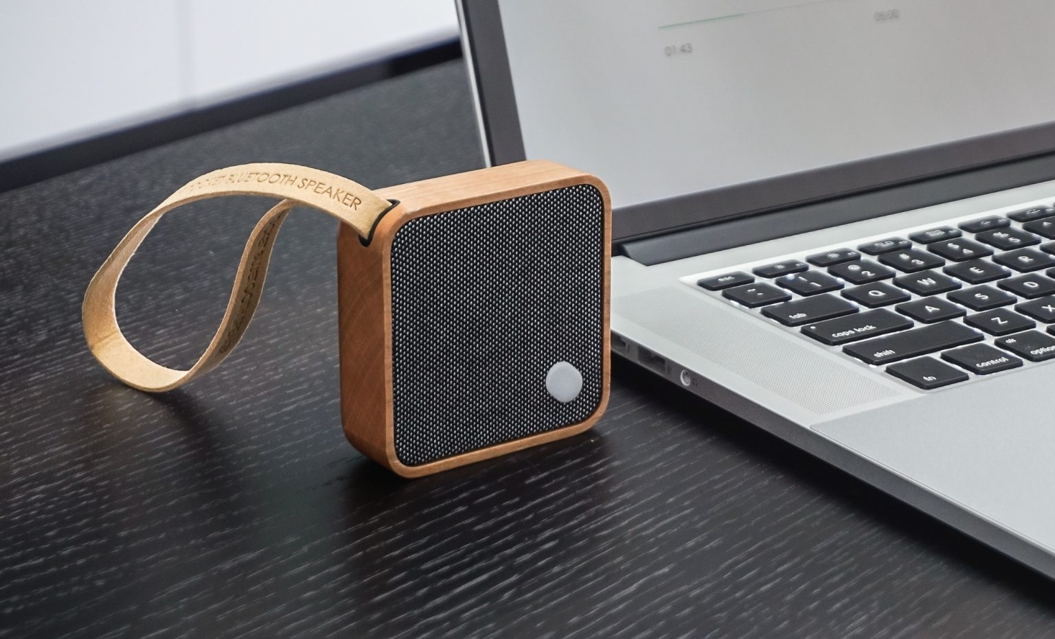 Gingko » Mi Square Pocket Bluetooth Speaker