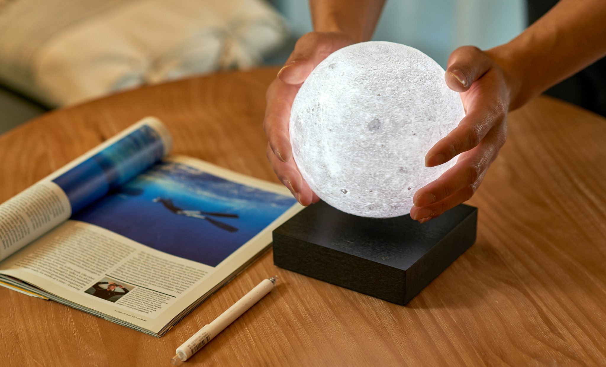 Gingko » Smart Moon Lamp