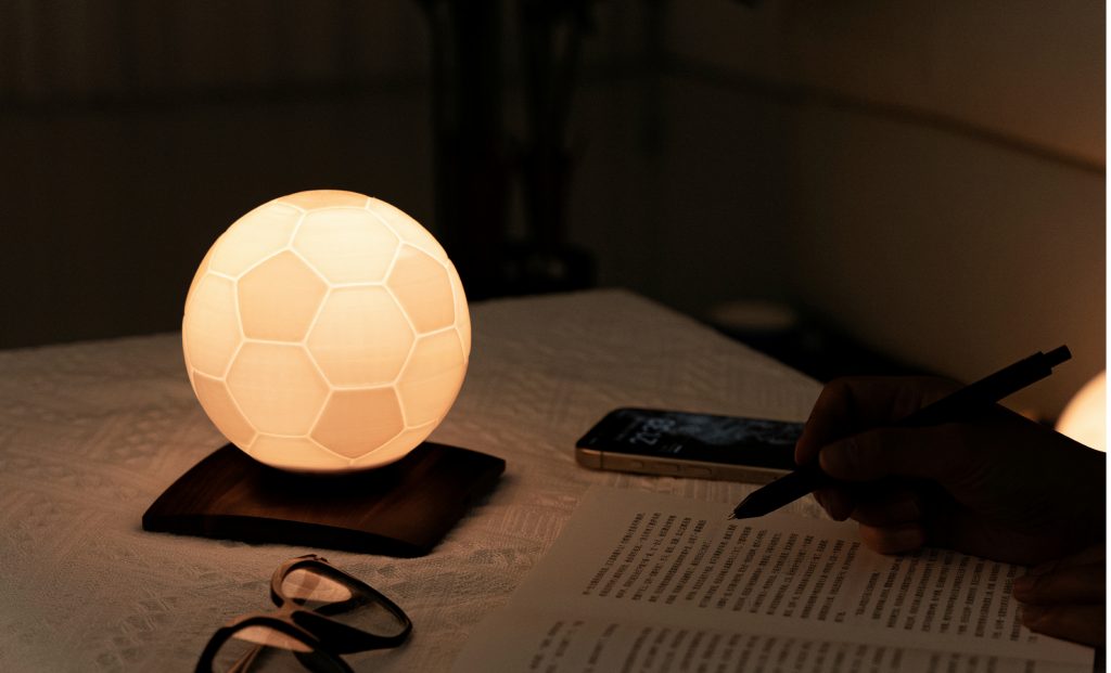 Gingko » Smart FootballSpin Lamp